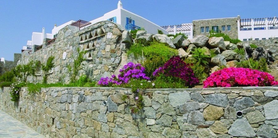 Χάρης Ροϊδης -Landscape, η συμβολή στο exterior hotel design - Pool ...